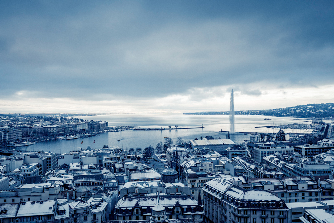 Genève sous le Manteau Blanc - Vue hivernale unique de la ville - Benoit.Photo